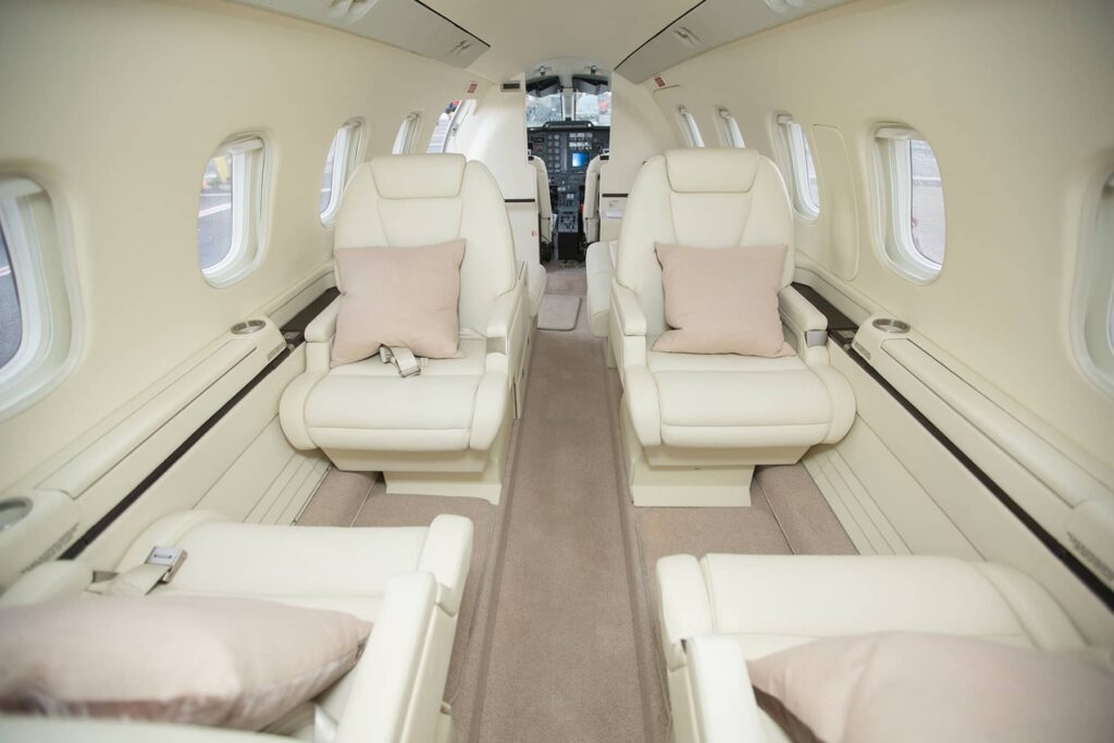 Piaggio P.180 Avanti | Diamond Sky Aviation Group